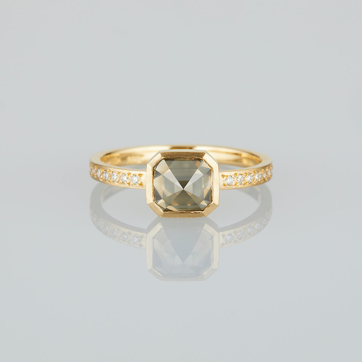 1.26 Carat One-of-a-Kind Mogul Emerald Cut Grey Diamond Ring – Satomi ...